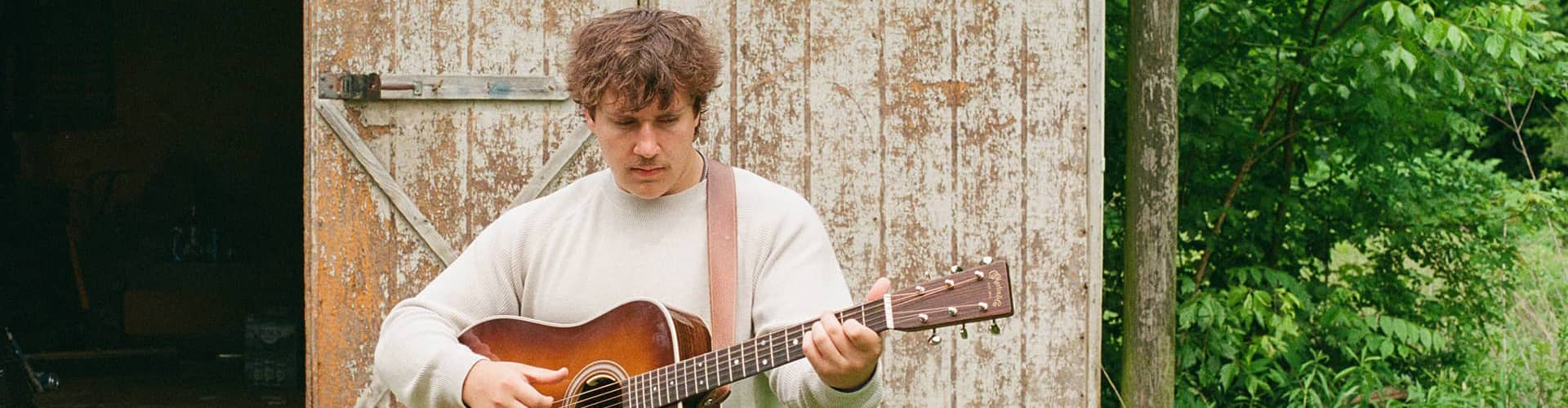 Carol's Pub - Live Music, Drinks & Legendary Chicago Dive Bar